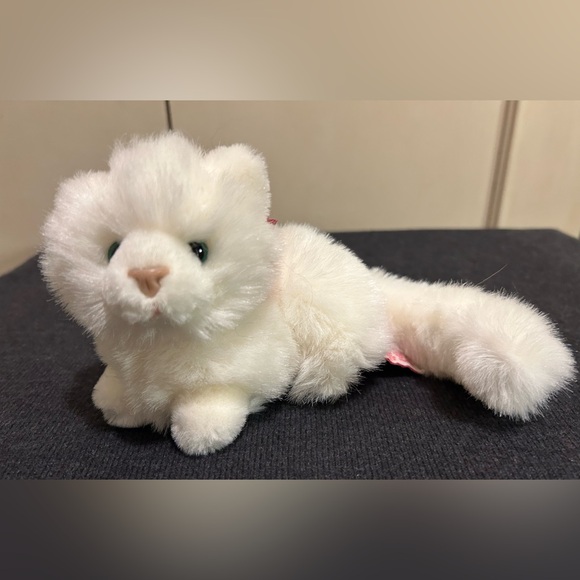 Gund | Toys | Vintage Gund Cat Kitten Nikki Gund White With Red Collar ...
